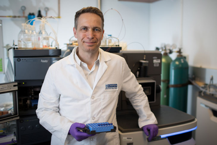 Lab Chat With Dr. Michael Berney | Einstein Magazine